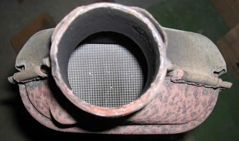 Symptoms of Clogged Catalytic Converter - Oil Filters Online